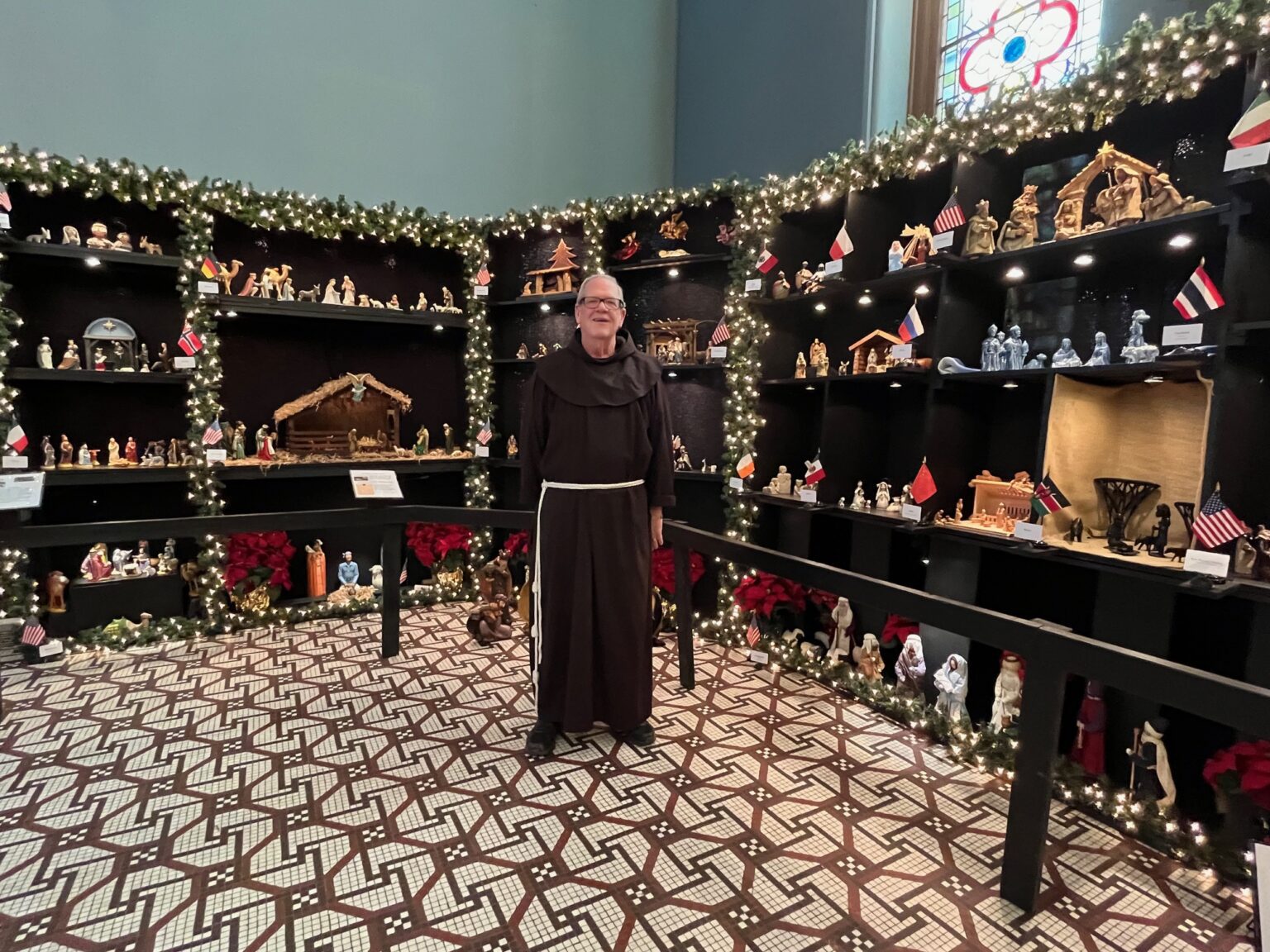 Franciscan Faces Making a (Nativity) Scene – A Friar in Cincinnati ...